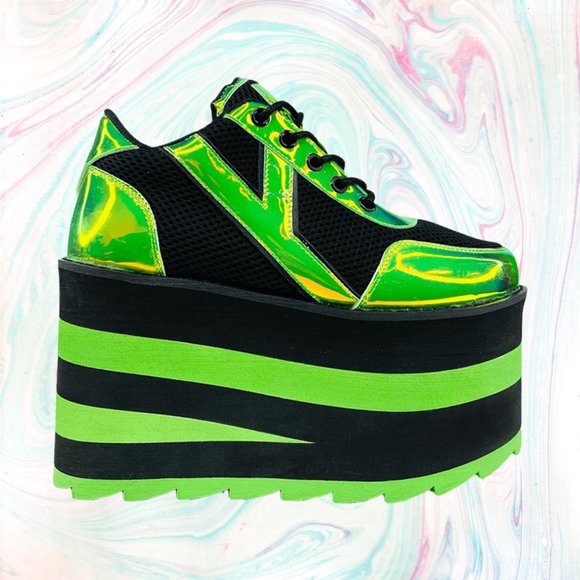 YRU | Shoes | Karazii Platform Sneakers In Black Green | Poshmark